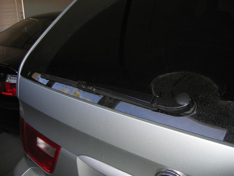 My latest mods--metal rear wiper replacement & extra storage box ...