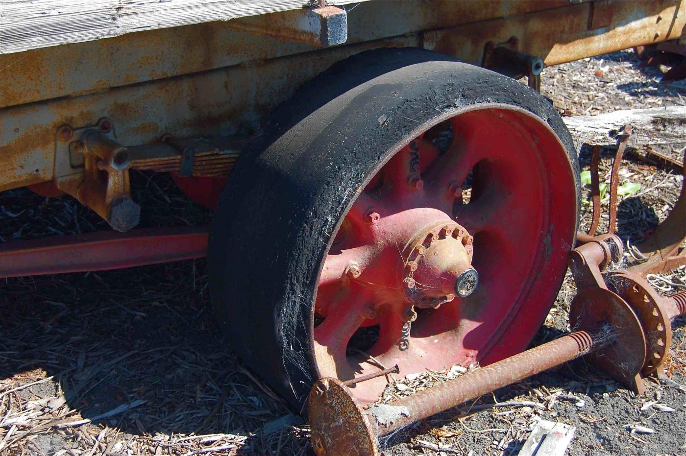 Ultra low profile run-flat tires - Xoutpost.com