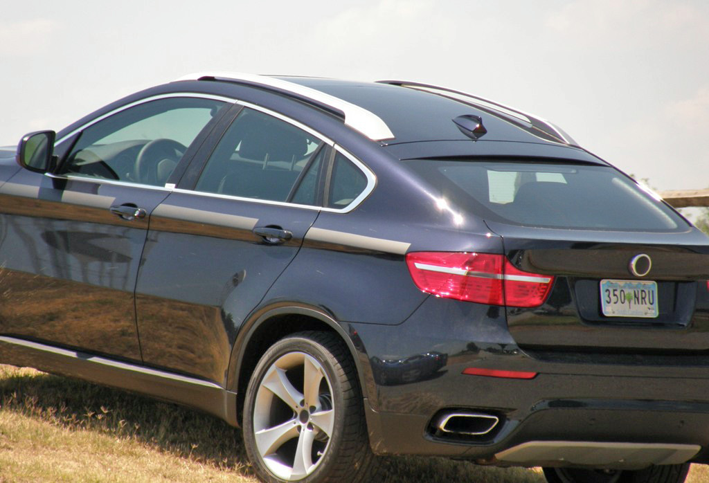 50i X6 w/ Chrome Roof Rails-Different Angle Pic's - Xoutpost.com
